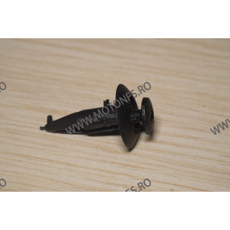 Clipsuri pentru carene moto 8mm x 27mm