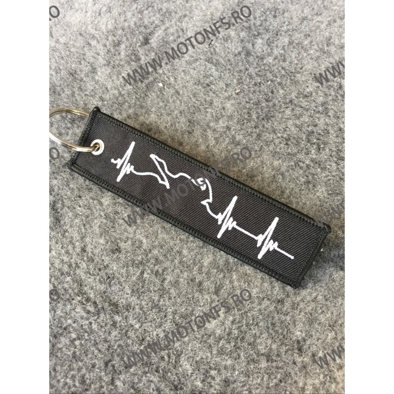 Heartbeat Breloc Brodat Pe Ambele Fete 0HF6OO